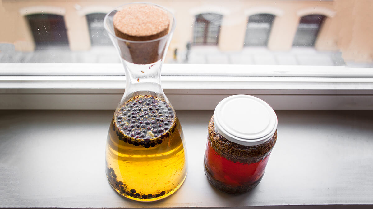 Weird Cocktail Infusions You ve Never Considered Casual Mixologist weird-cocktail-infusions-you-ve-never-considered-casual-mixologist